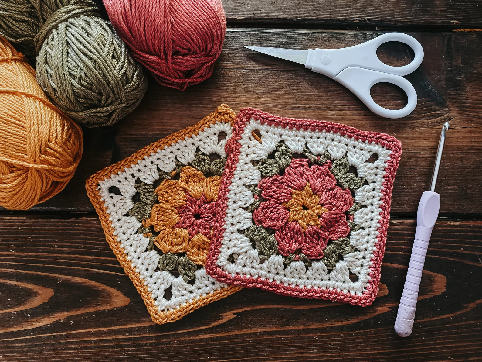 7 Cute & Creative Granny Square Crochet Patterns - The Hobby Mom